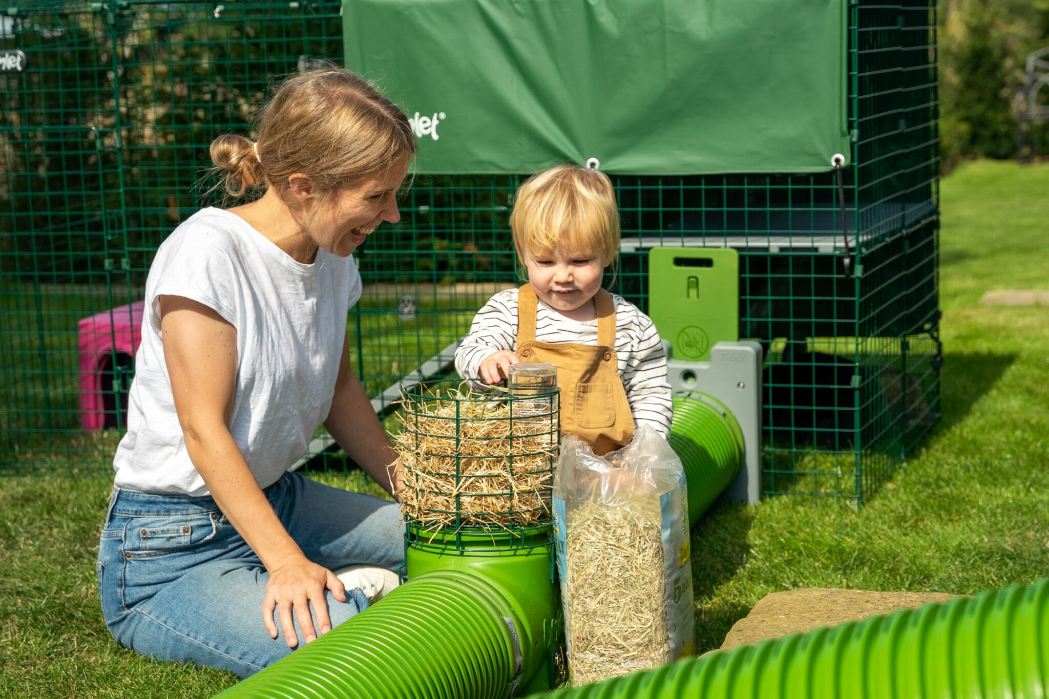 Are rabbits good pets for children? - Omlet Blog US